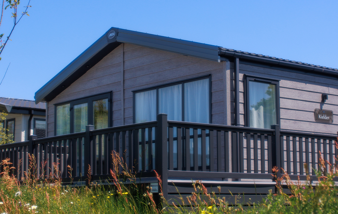 Exclusive | 2 bedroom lodge | Lovat Parks