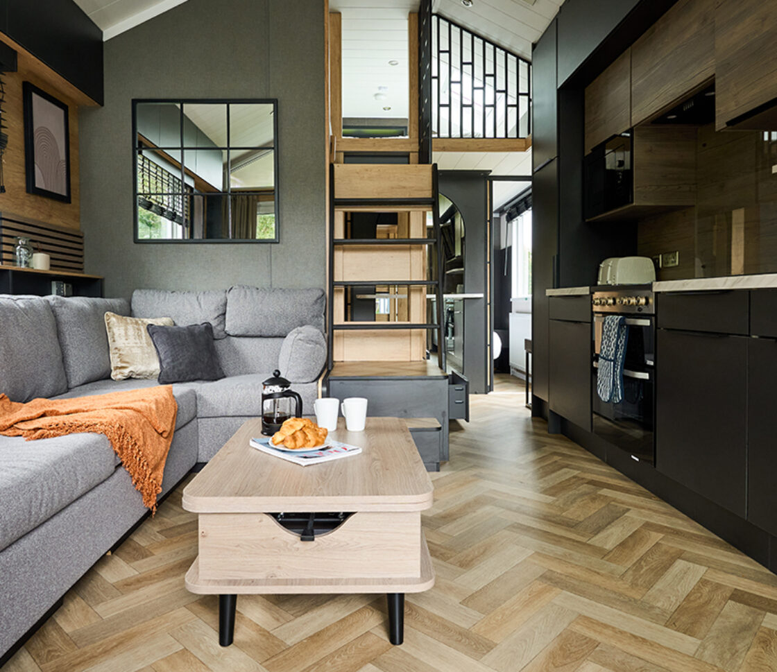 10 romantic UK short break ideas for couples | Lovat Parks