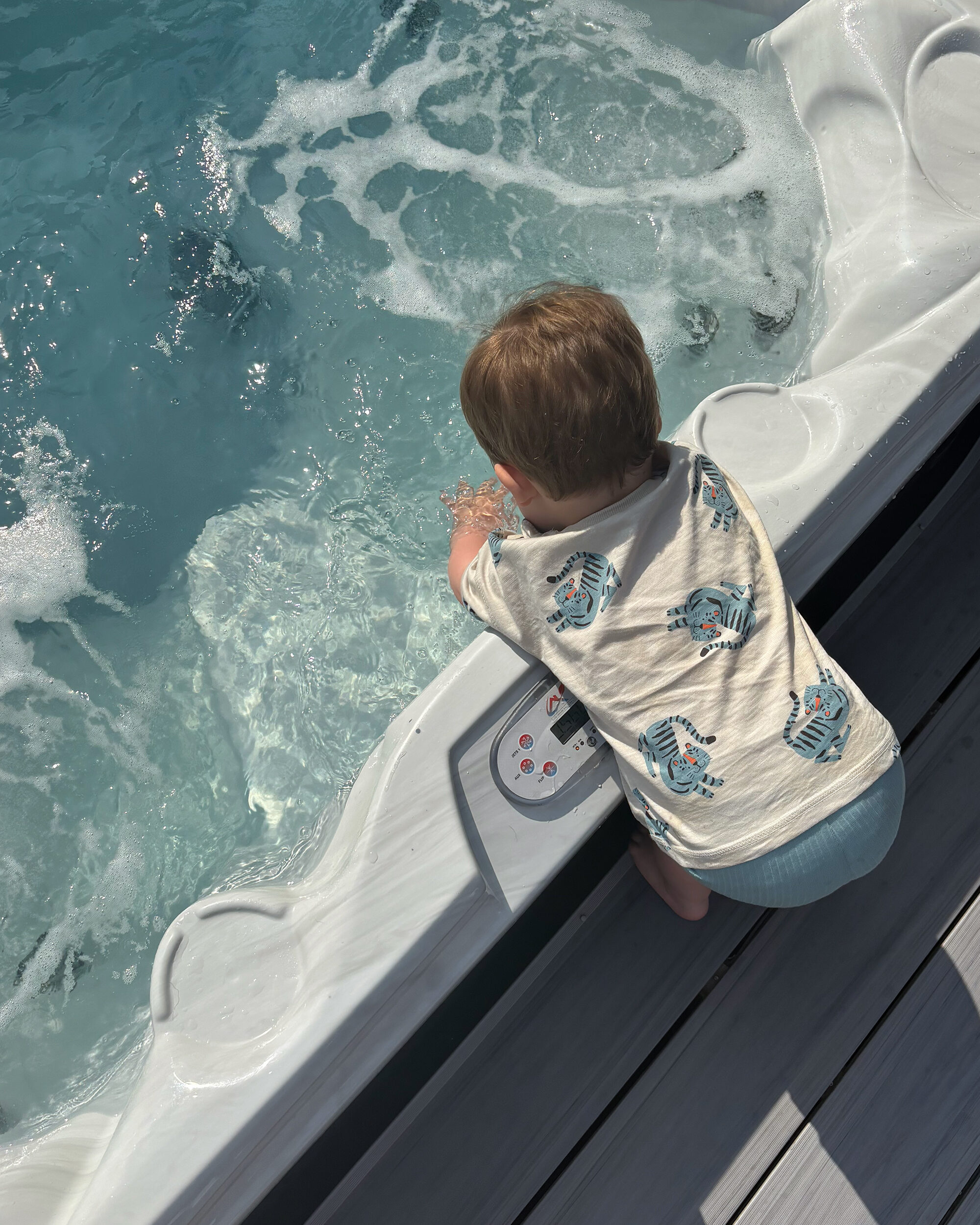 Book A Luxury Hot Tub Holiday for 2026 | Lovat Parks