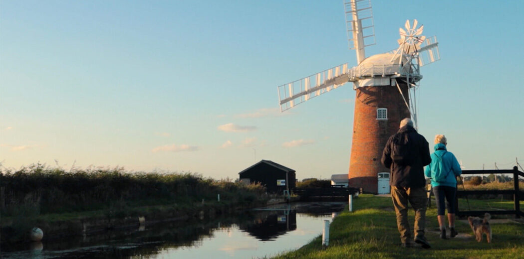 10 romantic UK short break ideas for couples | Lovat Parks