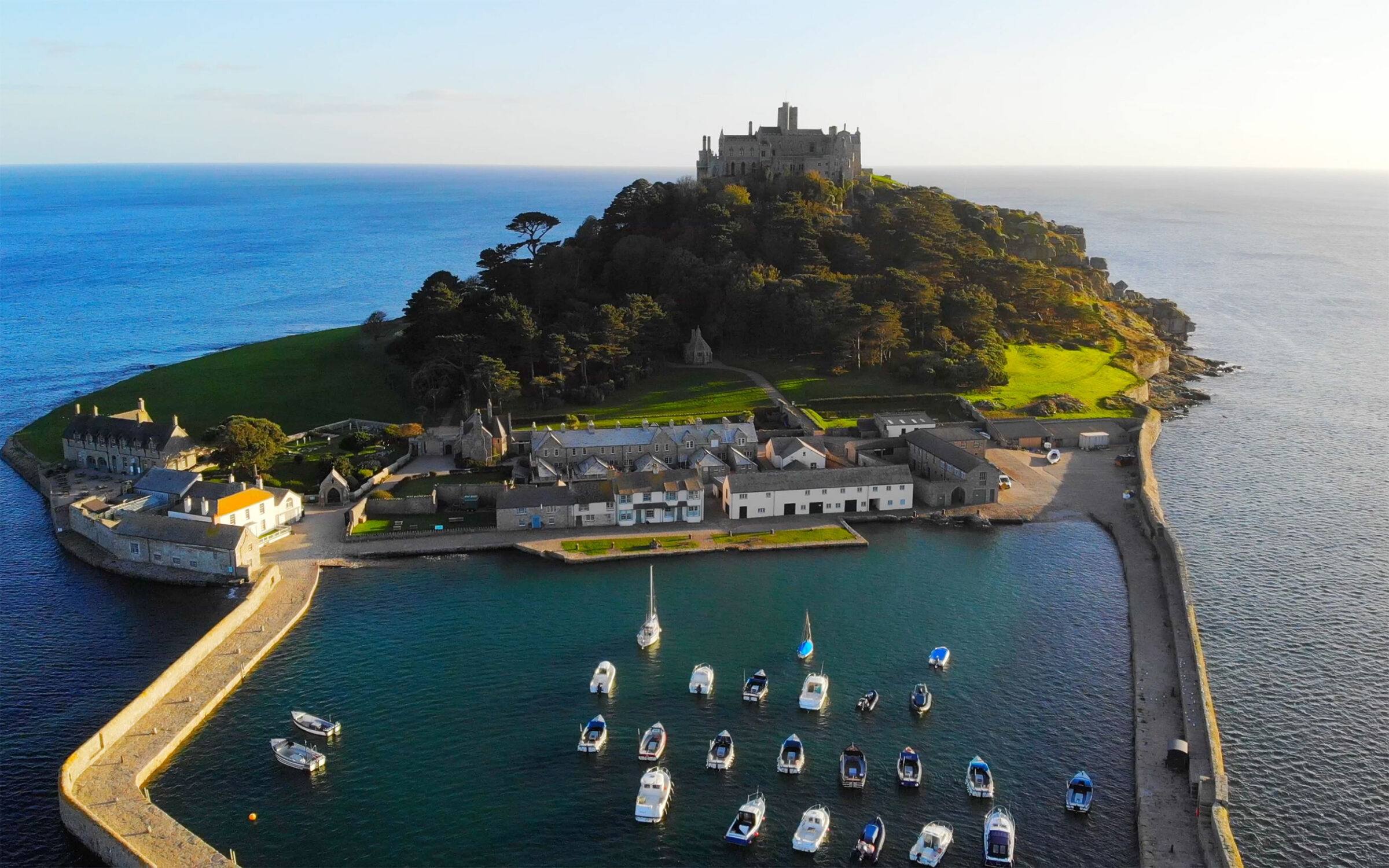 Luxury Lodge Holidays at Cornish Meadows Holiday Park 2026 | Lovat Parks